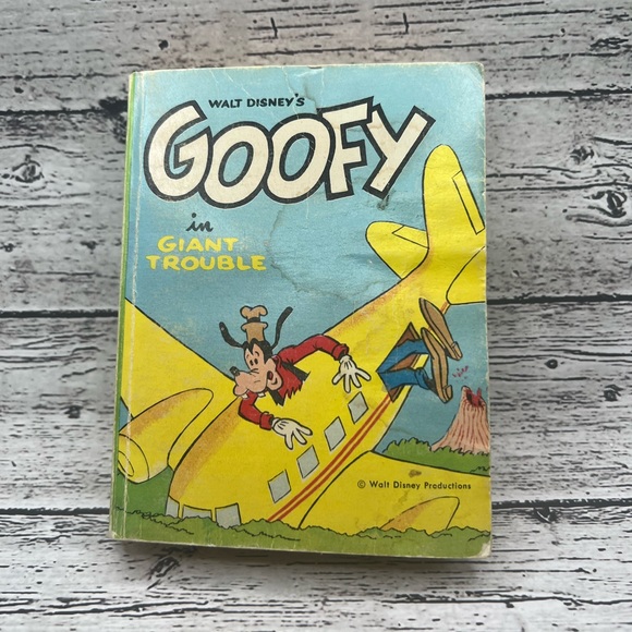 Other | Vintage Big Little Book Walt Disney Goofy In Giant Trouble Book ...